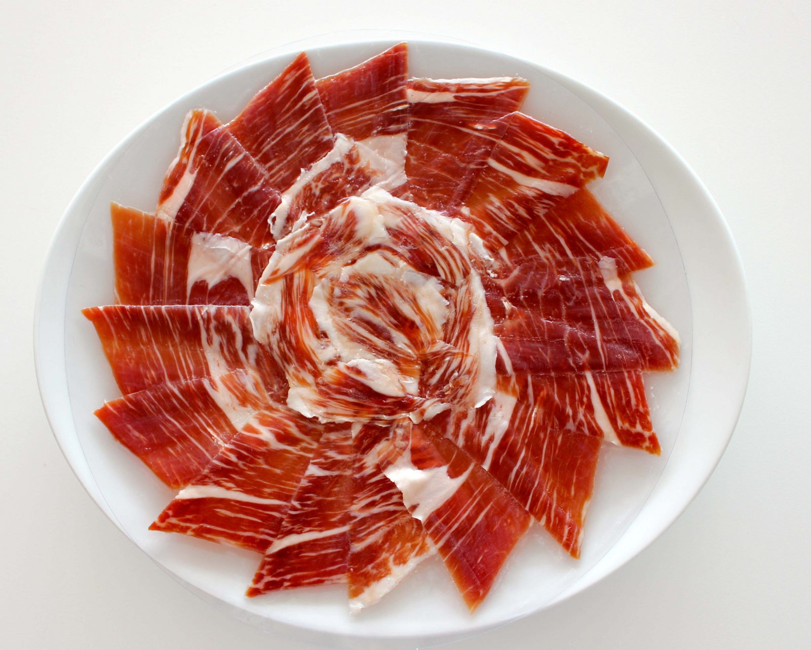 ¿PUEDO COMER JAMÓN IBÉRICO DURANTE EL EMBARAZO? – JAMONES SIMEÓN